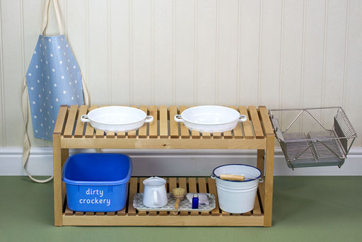 Wash Table with white enamel