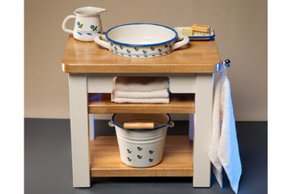 Hand Washing table - Montessori Design